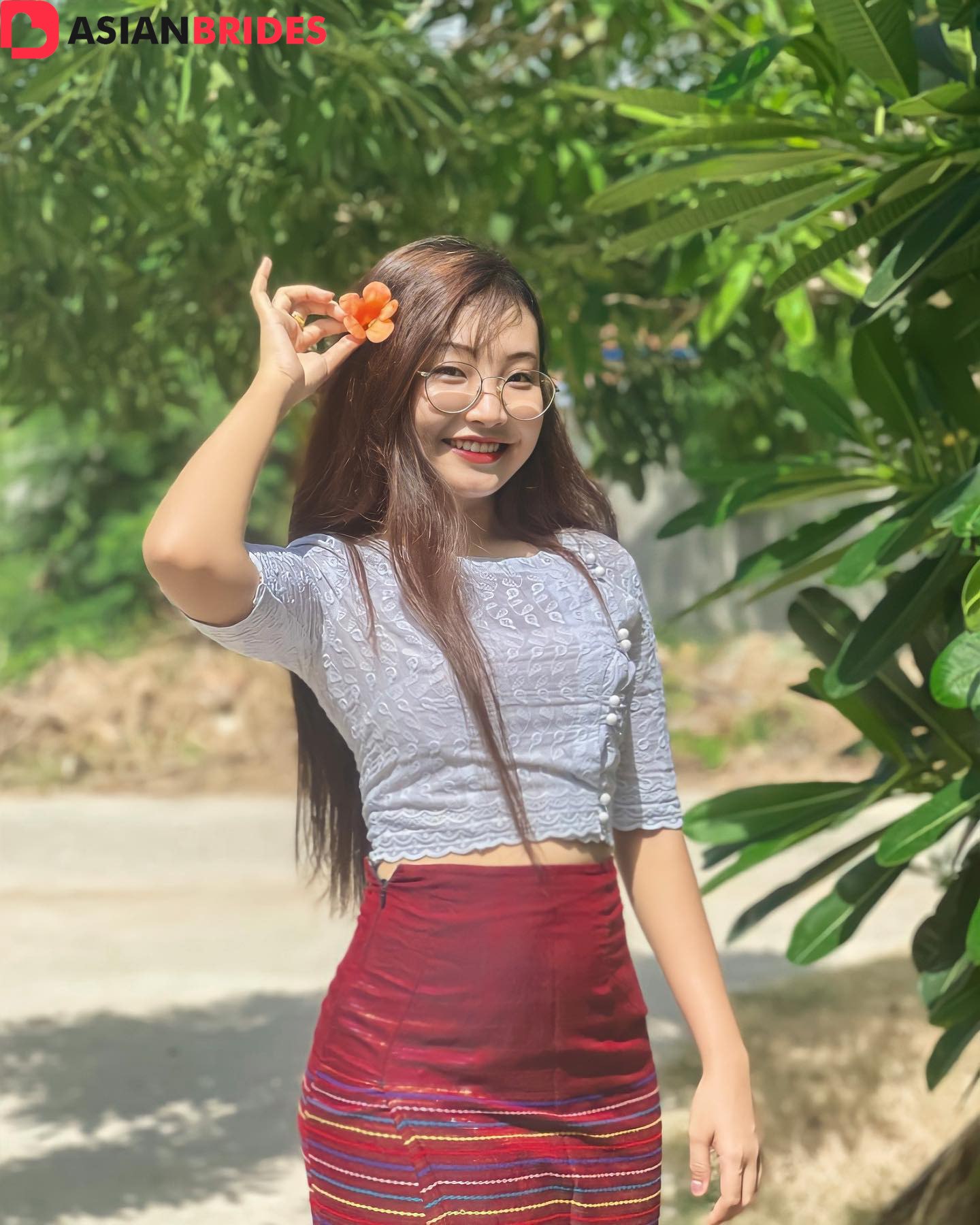 Burmese Women: Traits and Looks That You Will Badly Crave