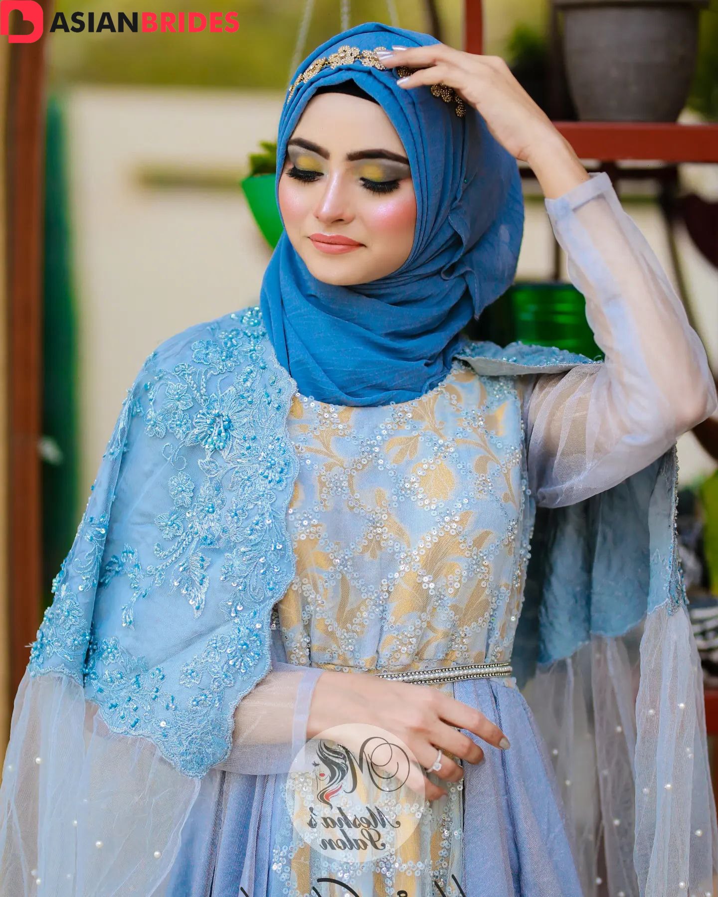 Pakistani Women: Read and Fall For Pakistani Singles Forever