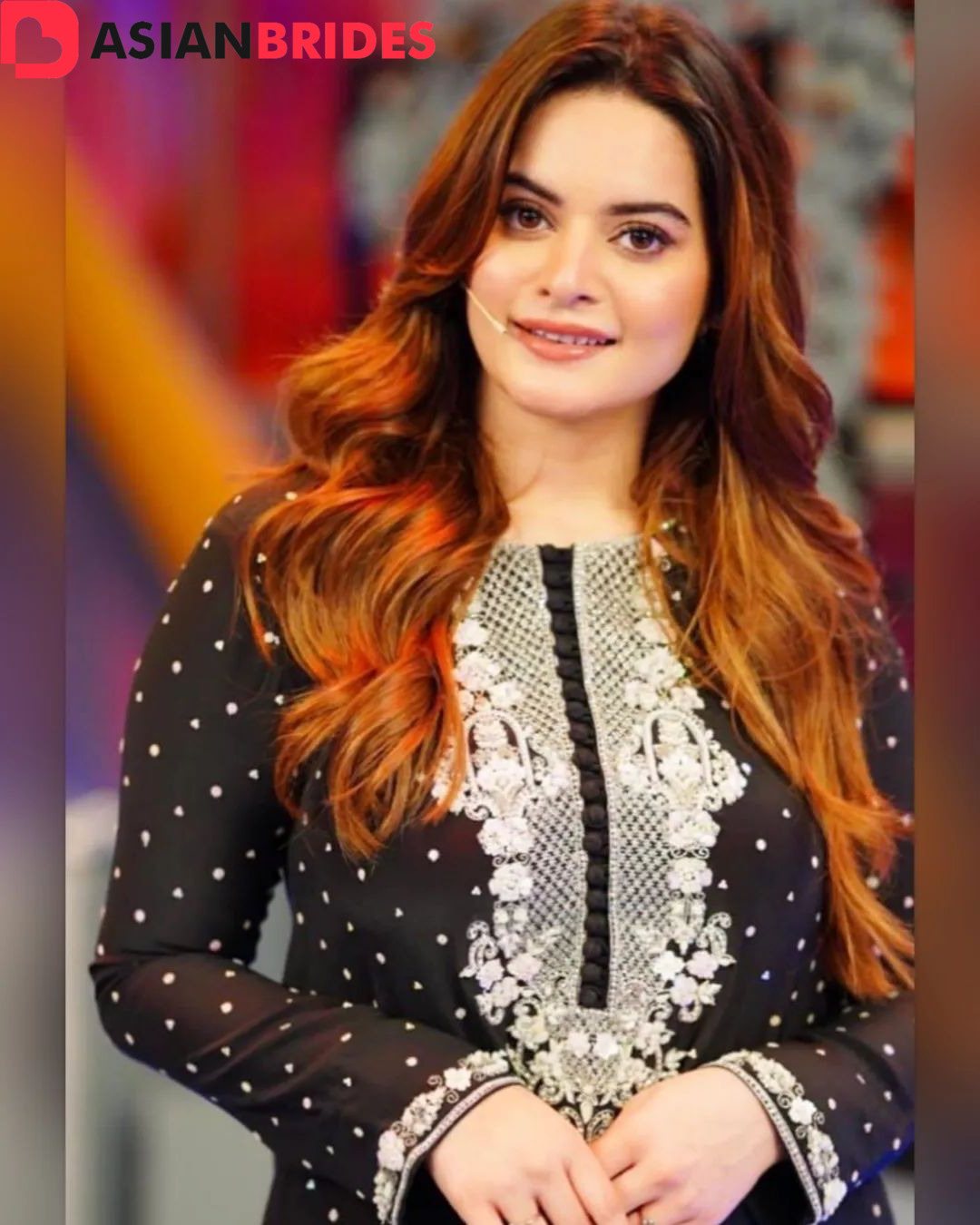 Pakistani Women: Read and Fall For Pakistani Singles Forever