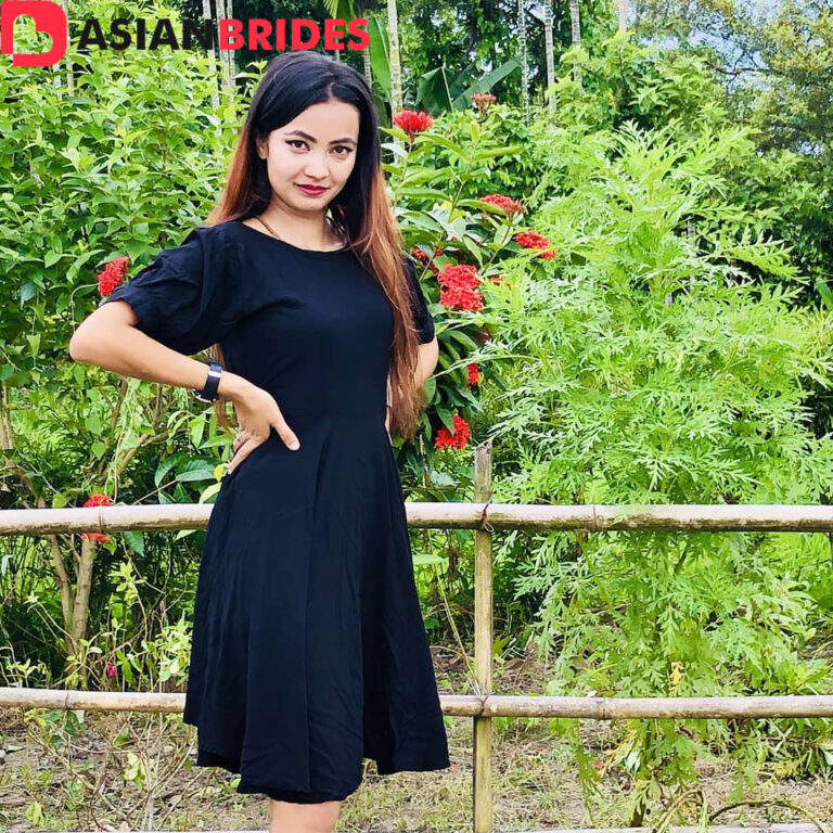 Nepal Women: How Do Nepalese Singles Charm Western Guys?